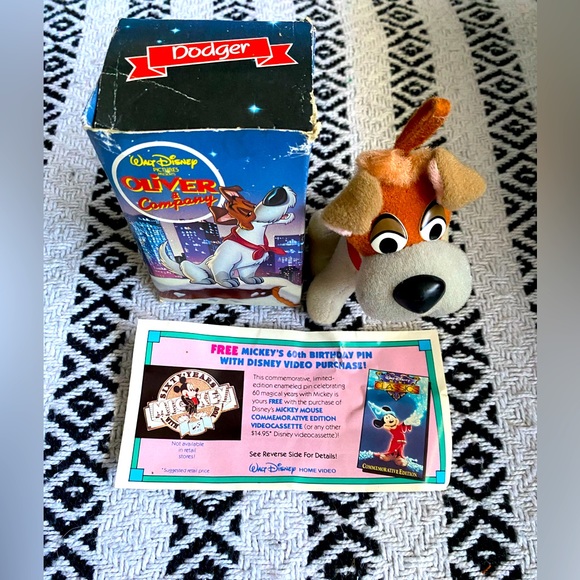 Disney | Toys | Vintage 988 Walt Disney Oliver Company Dodger Plush ...